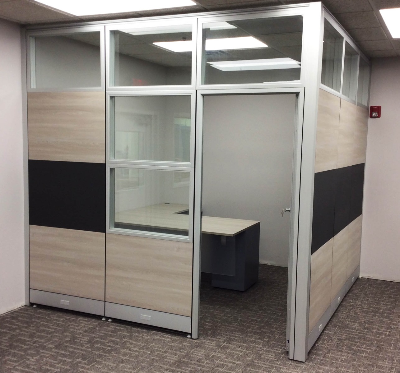 Cubicle Walls with Locking Doors & Glass Panels - Sapphire Wall System